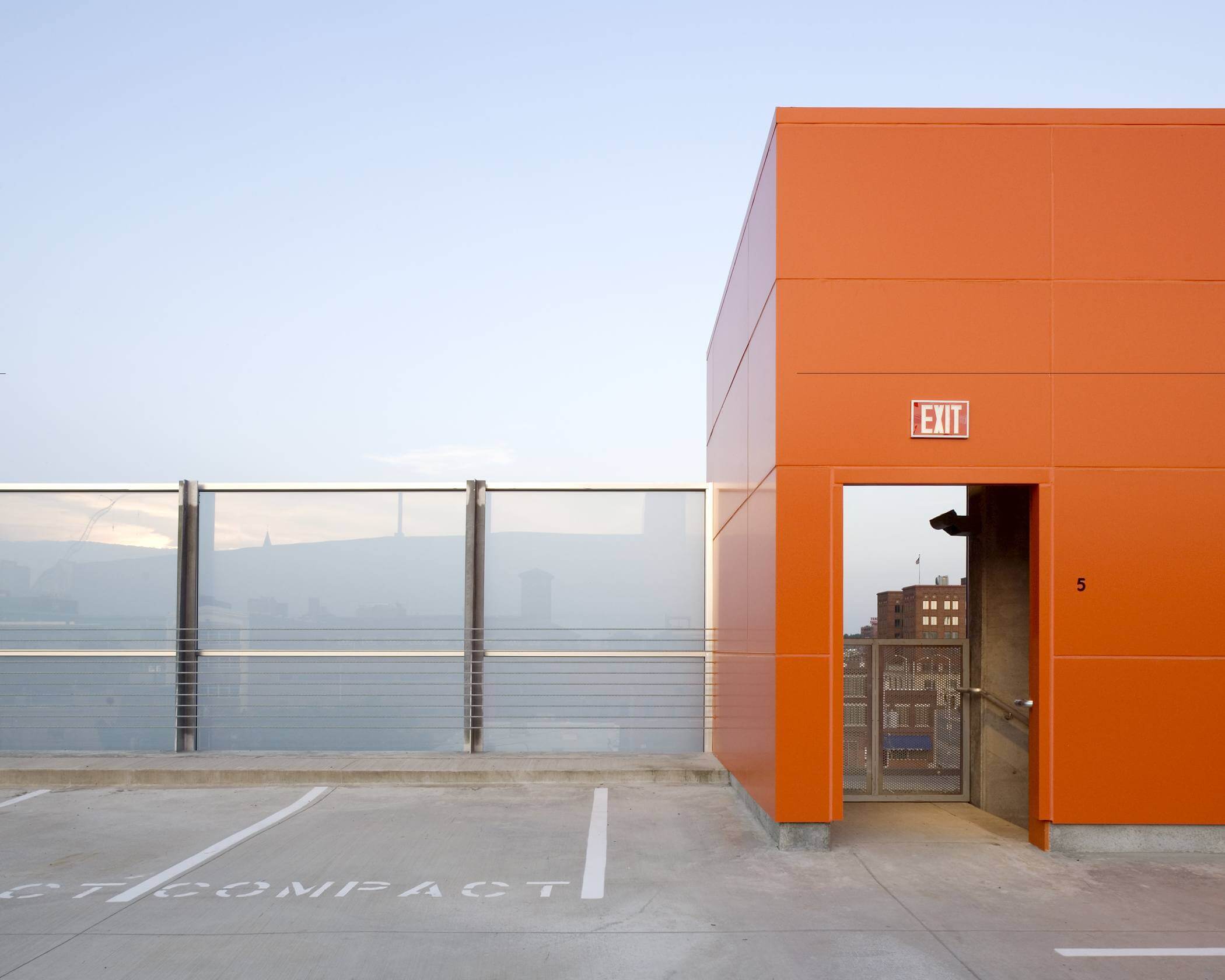 Crossroads Mixed-Use Parking Structure - Helix Architecture + Design