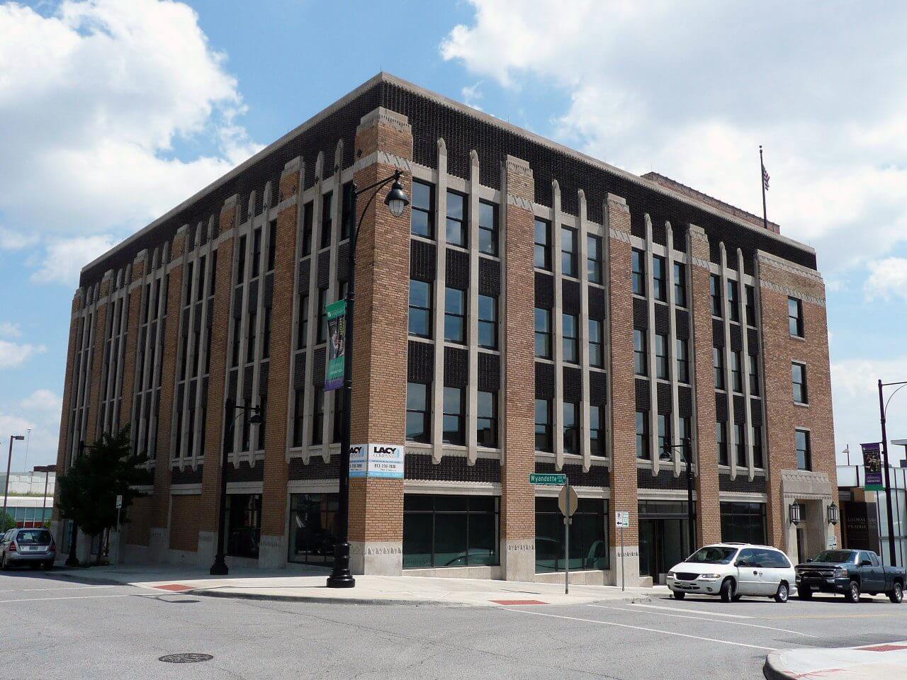 Kansas City Crossroads Revitalization 15 Years Later - Helix ...