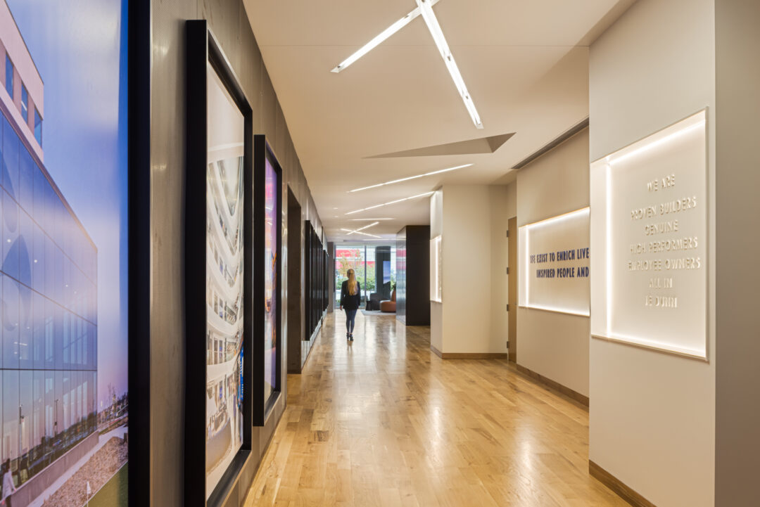 JE Dunn Headquarters - Helix Architecture + Design